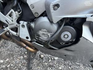 Honda VFR 2007 Kelmė, ar dzinēja tilpumu 0.80 L un nobraukumu 53 tūkst. km par 1230 €, foto 17 vietnē AUTOMOTO.COM.LV