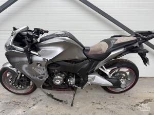 Honda VFR 2010 Tauragė, ar dzinēja tilpumu 0.00 L un nobraukumu 0 tūkst. km par 2700 €, foto  vietnē AUTOMOTO.COM.LV