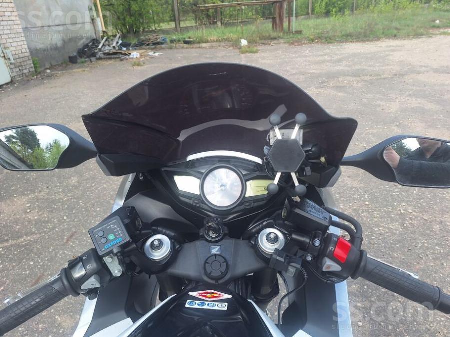 Honda VFR 2010 Daugavpils, ar dzinēja tilpumu 1.20 L un nobraukumu 0 tūkst. km par 6500 €, foto 7 vietnē AUTOMOTO.COM.LV