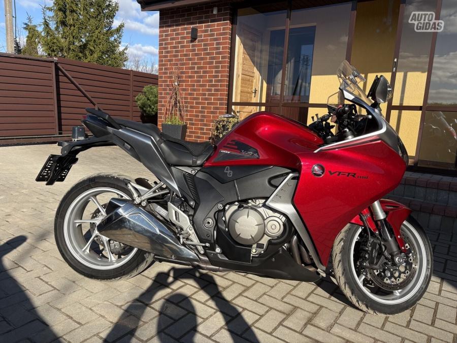 Honda VFR 2011 Telšiai, ar dzinēja tilpumu 0.00 L un nobraukumu 20 tūkst. km par 6500 €, foto 7 vietnē AUTOMOTO.COM.LV