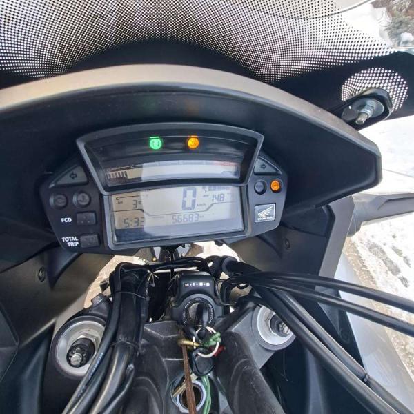 Хонда VFR 2012 в Каунас, объемом двигателя 1.20 л и пробегом 57 тыс. км за 7000 €, фото 11 на AUTOMOTO.COM.LV