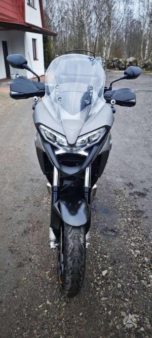 Хонда VFR 2015 в Таллин, объемом двигателя 0.00 л и пробегом 35 тыс. км за 6900 €, фото  на AUTOMOTO.COM.LV