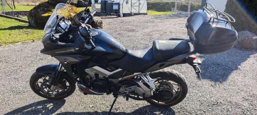 Honda VFR 2015 Tallina, ar dzinēja tilpumu 0.00 L un nobraukumu 35 tūkst. km par 6900 €, foto 5 vietnē AUTOMOTO.COM.LV