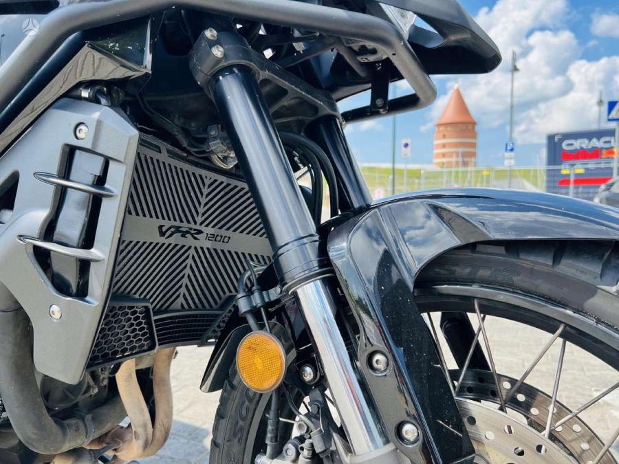 Хонда VFR 2018 в Клайпеда, объемом двигателя 1.24 л и пробегом 33 тыс. км за 8500 €, фото 6 на AUTOMOTO.COM.LV