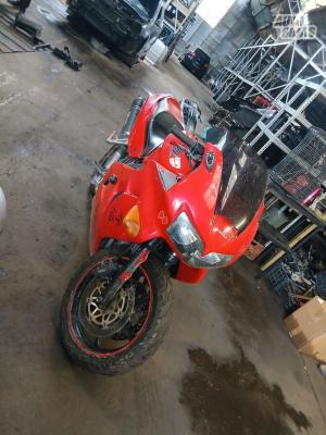 Red Honda VFR 2005 in Kaunas, with an engine capacity of 0.80 L and mileage of 0 thousand km for 900 €, photo  on AUTOMOTO.COM.LV
