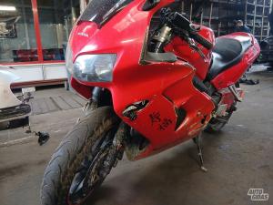 Красный Хонда VFR 2005 в Каунас, объемом двигателя 0.80 л и пробегом 0 тыс. км за 900 €, фото 7 на AUTOMOTO.COM.LV