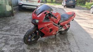 Sarkans Honda VFR 2005 Kauņa, ar dzinēja tilpumu 0.80 L un nobraukumu 41 tūkst. km par 800 €, foto 6 vietnē AUTOMOTO.COM.LV