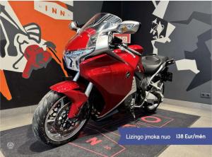 Red Honda VFR 2010 in Vilnius, with an engine capacity of 1.20 L and mileage of 15 thousand km for 6499 €, photo  on AUTOMOTO.COM.LV