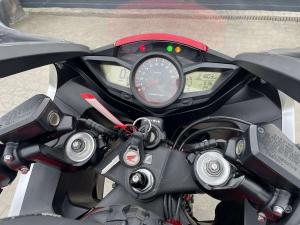 Red Honda VFR 2011 in Klaipeda, with an engine capacity of 1.20 L and mileage of 22 thousand km for 6700 €, photo 24 on AUTOMOTO.COM.LV