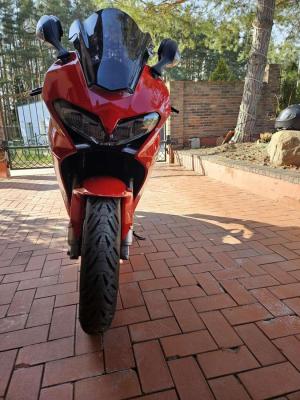 Красный Хонда VFR 2017 в Вильнюс, объемом двигателя 0.78 л и пробегом 14 тыс. км за 6500 €, фото 7 на AUTOMOTO.COM.LV