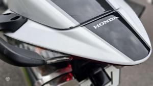White Honda VFR 2008 in Kaunas, with an engine capacity of 0.00 L and mileage of 38 thousand km for 4800 €, photo 12 on AUTOMOTO.COM.LV