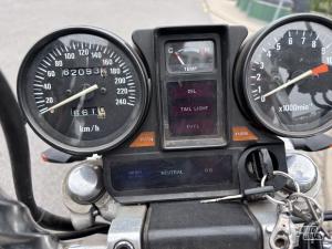 Black Honda VT 1984 in Vilnius, with an engine capacity of 0.74 L and mileage of 0 thousand km for 1600 €, photo 13 on AUTOMOTO.COM.LV