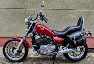 Black Honda VT Shadow 1986 in Kaunas, with an engine capacity of 0.50 L and mileage of 34 thousand km for 1650 €, photo 6 on AUTOMOTO.COM.LV