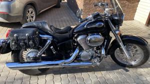 Black Honda VT Shadow 1997 in Vilnius, with an engine capacity of 0.75 L and mileage of 28 thousand km for 3150 €, photo 3 on AUTOMOTO.COM.LV