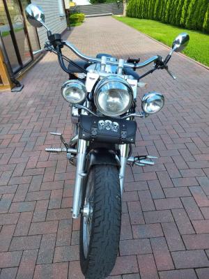 Melns Honda VT Shadow 2000 Pasvalys, ar dzinēja tilpumu 0.75 L un nobraukumu 51 tūkst. km par 2950 €, foto 4 vietnē AUTOMOTO.COM.LV