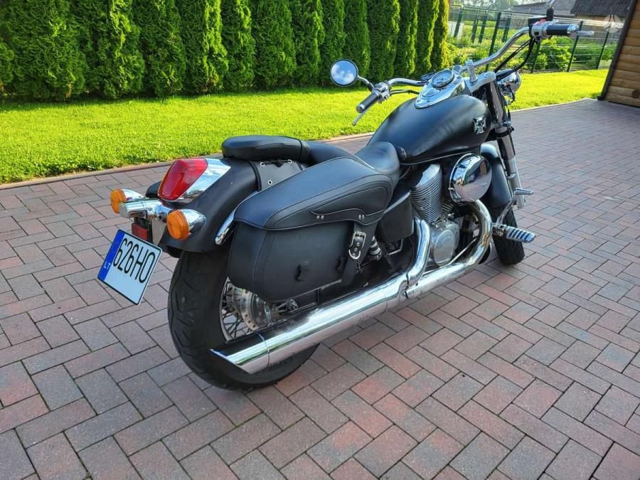 Melns Honda VT Shadow 2000 Pasvalys, ar dzinēja tilpumu 0.75 L un nobraukumu 51 tūkst. km par 2950 €, foto 6 vietnē AUTOMOTO.COM.LV