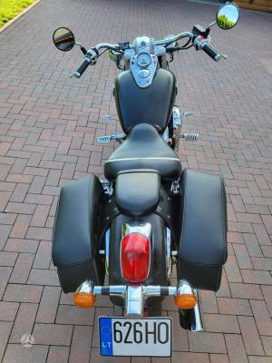 Melns Honda VT Shadow 2000 Pasvalys, ar dzinēja tilpumu 0.75 L un nobraukumu 51 tūkst. km par 2950 €, foto 7 vietnē AUTOMOTO.COM.LV