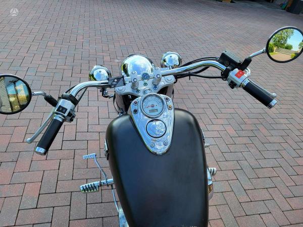 Melns Honda VT Shadow 2000 Pasvalys, ar dzinēja tilpumu 0.75 L un nobraukumu 51 tūkst. km par 2950 €, foto 8 vietnē AUTOMOTO.COM.LV