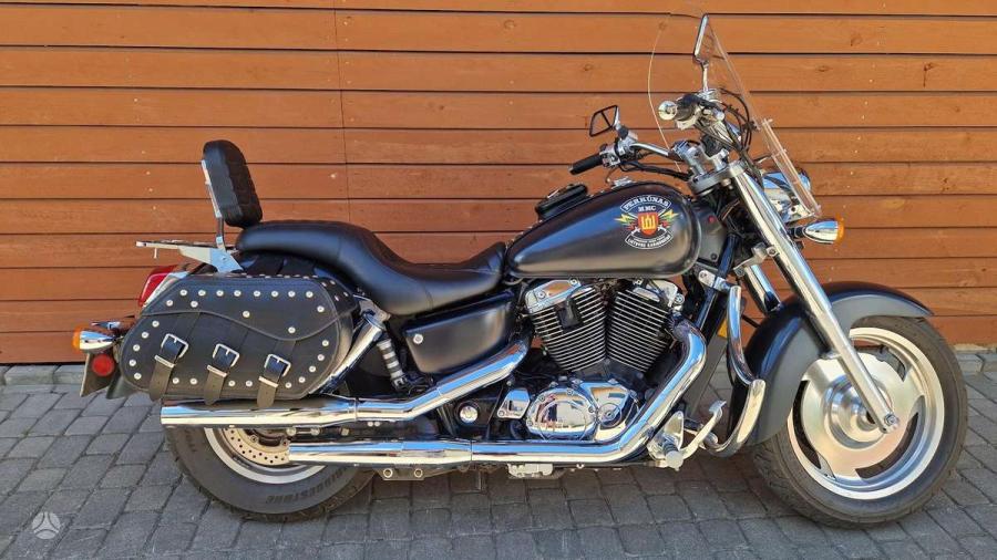 Melns Honda VT Shadow 2002 Anykščiai, ar dzinēja tilpumu 1.10 L un nobraukumu 41 tūkst. km par 4150 €, foto 10 vietnē AUTOMOTO.COM.LV