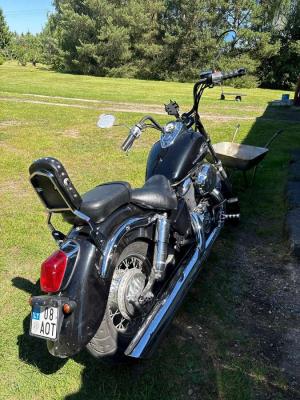 Melns Honda VT Shadow 2002 Viļņa, ar dzinēja tilpumu 0.75 L un nobraukumu 27 tūkst. km par 3440 €, foto 4 vietnē AUTOMOTO.COM.LV
