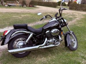 Melns Honda VT Shadow 2002 Viļņa, ar dzinēja tilpumu 0.75 L un nobraukumu 27 tūkst. km par 3440 €, foto 9 vietnē AUTOMOTO.COM.LV