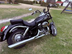 Melns Honda VT Shadow 2002 Viļņa, ar dzinēja tilpumu 0.75 L un nobraukumu 27 tūkst. km par 3440 €, foto 11 vietnē AUTOMOTO.COM.LV