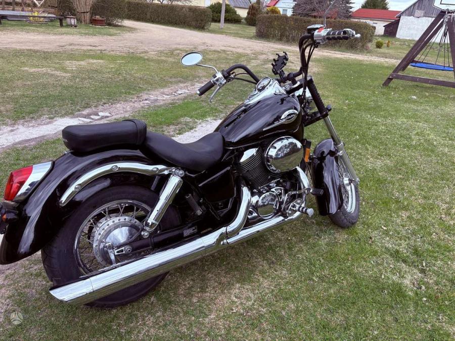Melns Honda VT Shadow 2002 Viļņa, ar dzinēja tilpumu 0.75 L un nobraukumu 27 tūkst. km par 3440 €, foto 11 vietnē AUTOMOTO.COM.LV