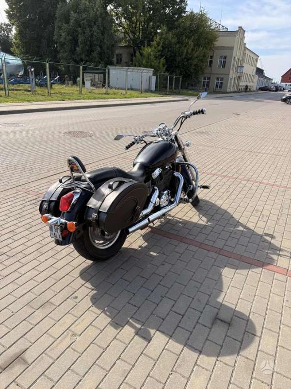 Melns Honda VT Shadow 2005 Klaipėda, ar dzinēja tilpumu 1.10 L un nobraukumu 28 tūkst. km par 4000 €, foto 5 vietnē AUTOMOTO.COM.LV
