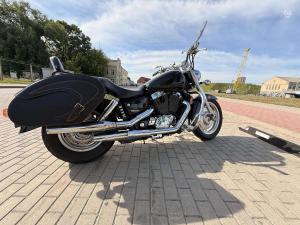 Черный Хонда VT Shadow 2005 в Клайпеда, объемом двигателя 1.10 л и пробегом 28 тыс. км за 4000 €, фото 11 на AUTOMOTO.COM.LV