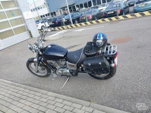 Black Honda VT Shadow 2007 in Vilnius, with an engine capacity of 1.10 L and mileage of 19 thousand km for 3450 €, photo  on AUTOMOTO.COM.LV