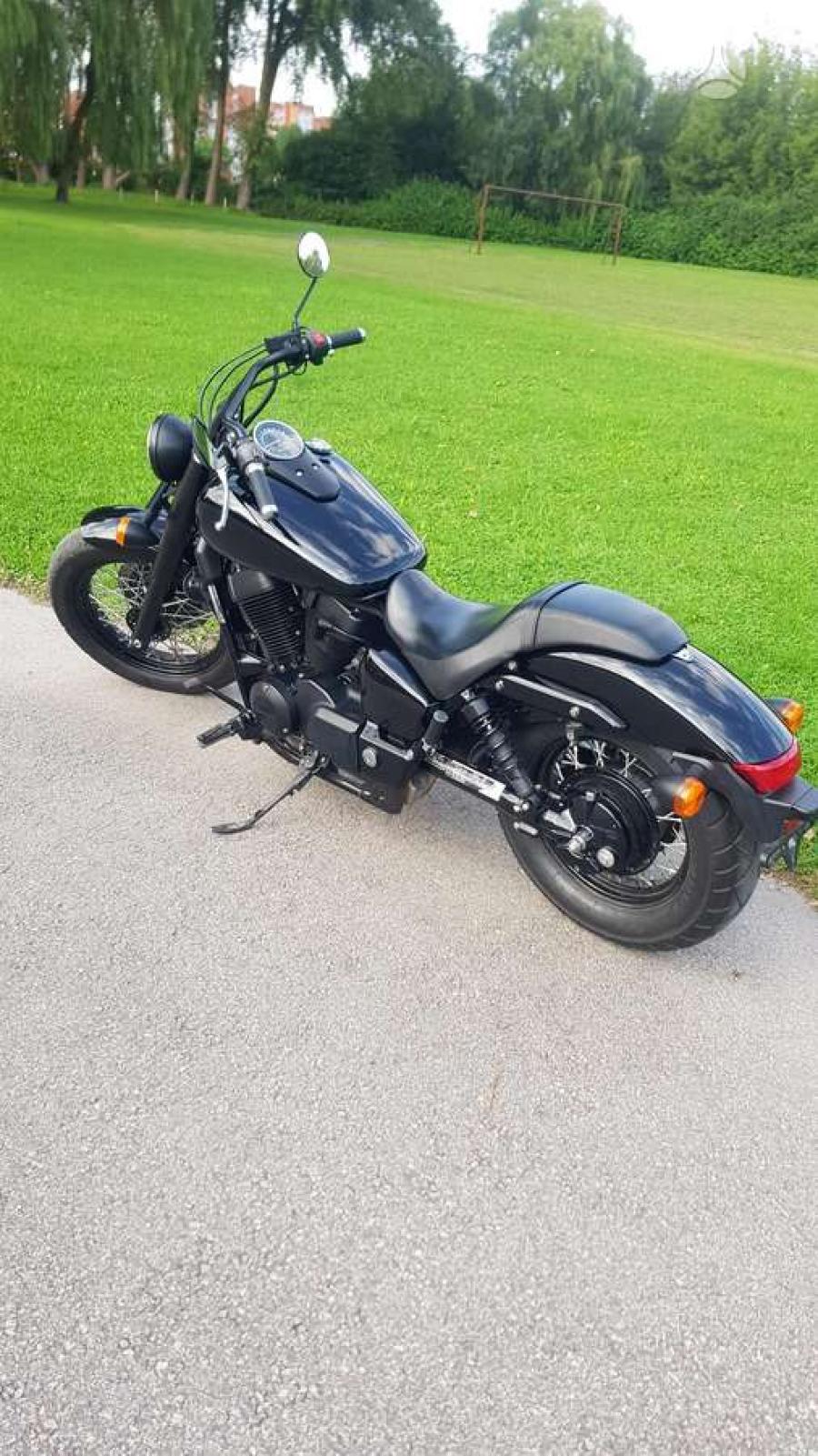 Melns Honda VT Shadow 2015 Klaipėda, ar dzinēja tilpumu 0.75 L un nobraukumu 19 tūkst. km par 4800 €, foto 4 vietnē AUTOMOTO.COM.LV
