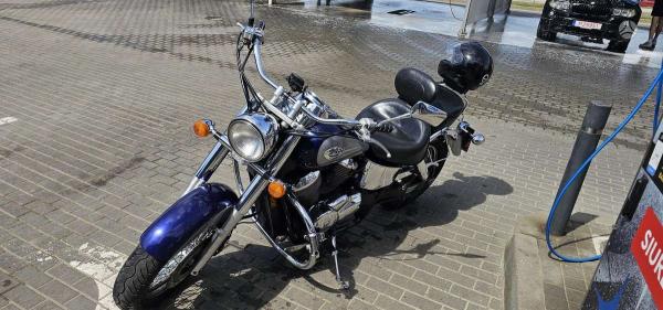 Blue Honda VT Shadow 2001 in Vilnius, with an engine capacity of 0.75 L and mileage of 47 thousand km for 3600 €, photo 4 on AUTOMOTO.COM.LV