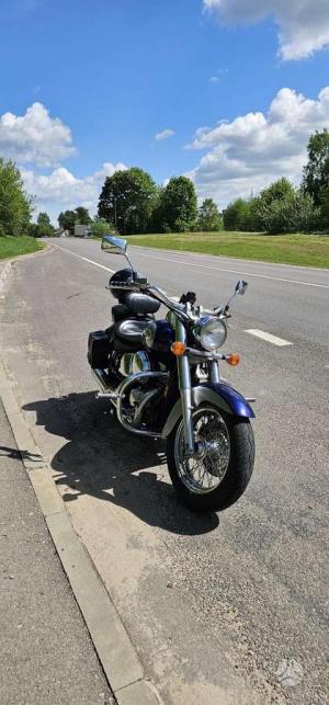 Blue Honda VT Shadow 2001 in Vilnius, with an engine capacity of 0.75 L and mileage of 47 thousand km for 3600 €, photo 9 on AUTOMOTO.COM.LV