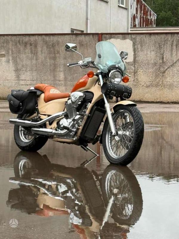 Brown Honda VT Shadow 1992 in Vilnius, with an engine capacity of 0.60 L and mileage of 63 thousand km for 2250 €, photo 5 on AUTOMOTO.COM.LV