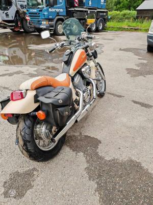 Brown Honda VT Shadow 1992 in Vilnius, with an engine capacity of 0.60 L and mileage of 63 thousand km for 2250 €, photo 14 on AUTOMOTO.COM.LV