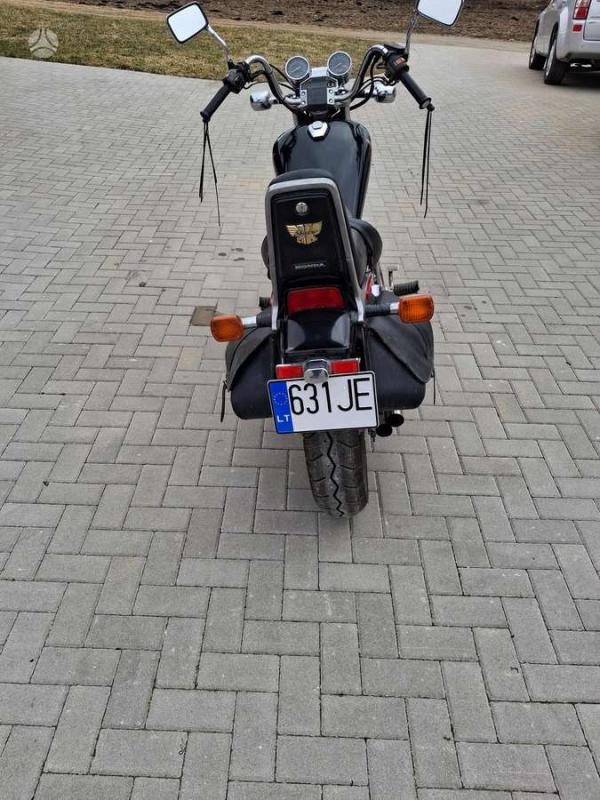 Honda VT Shadow 1985 Telšiai, ar dzinēja tilpumu 0.00 L un nobraukumu 42 tūkst. km par 800 €, foto 4 vietnē AUTOMOTO.COM.LV