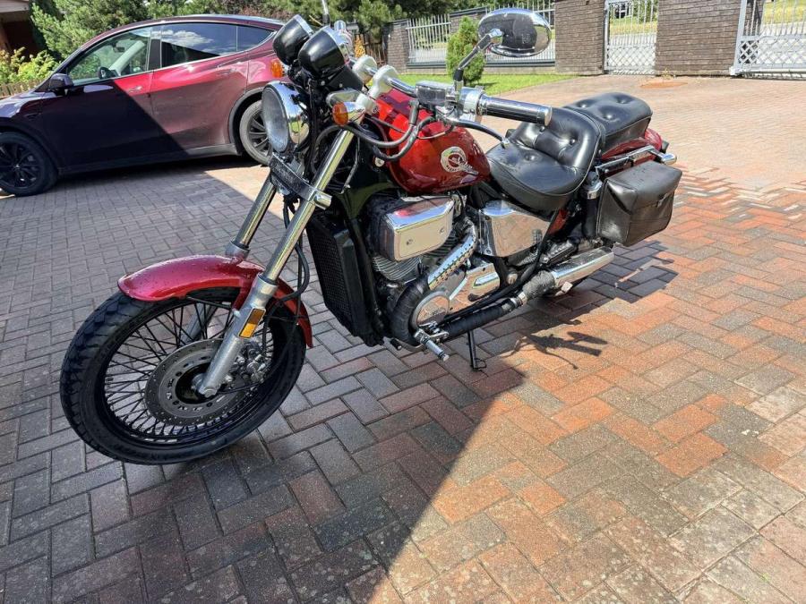 Honda VT Shadow 1989 in Siauliai, with an engine capacity of 0.80 L and mileage of 29 thousand km for 2000 €, photo 3 on AUTOMOTO.COM.LV