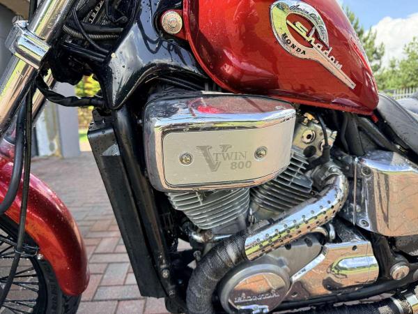 Honda VT Shadow 1989 Šauļi, ar dzinēja tilpumu 0.80 L un nobraukumu 29 tūkst. km par 2000 €, foto 3 vietnē AUTOMOTO.COM.LV
