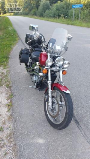 Honda VT Shadow 1994 in Vilnius, with an engine capacity of 1.10 L and mileage of 60 thousand km for 3100 €, photo 4 on AUTOMOTO.COM.LV