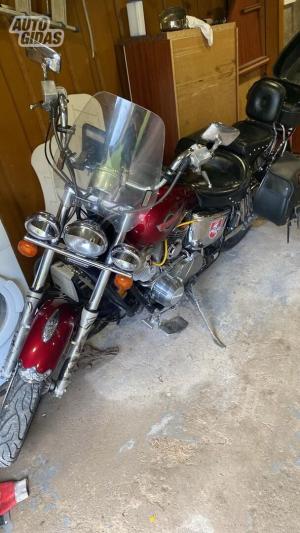 Honda VT Shadow 1994 in Vilnius, with an engine capacity of 1.10 L and mileage of 60 thousand km for 3100 €, photo 7 on AUTOMOTO.COM.LV