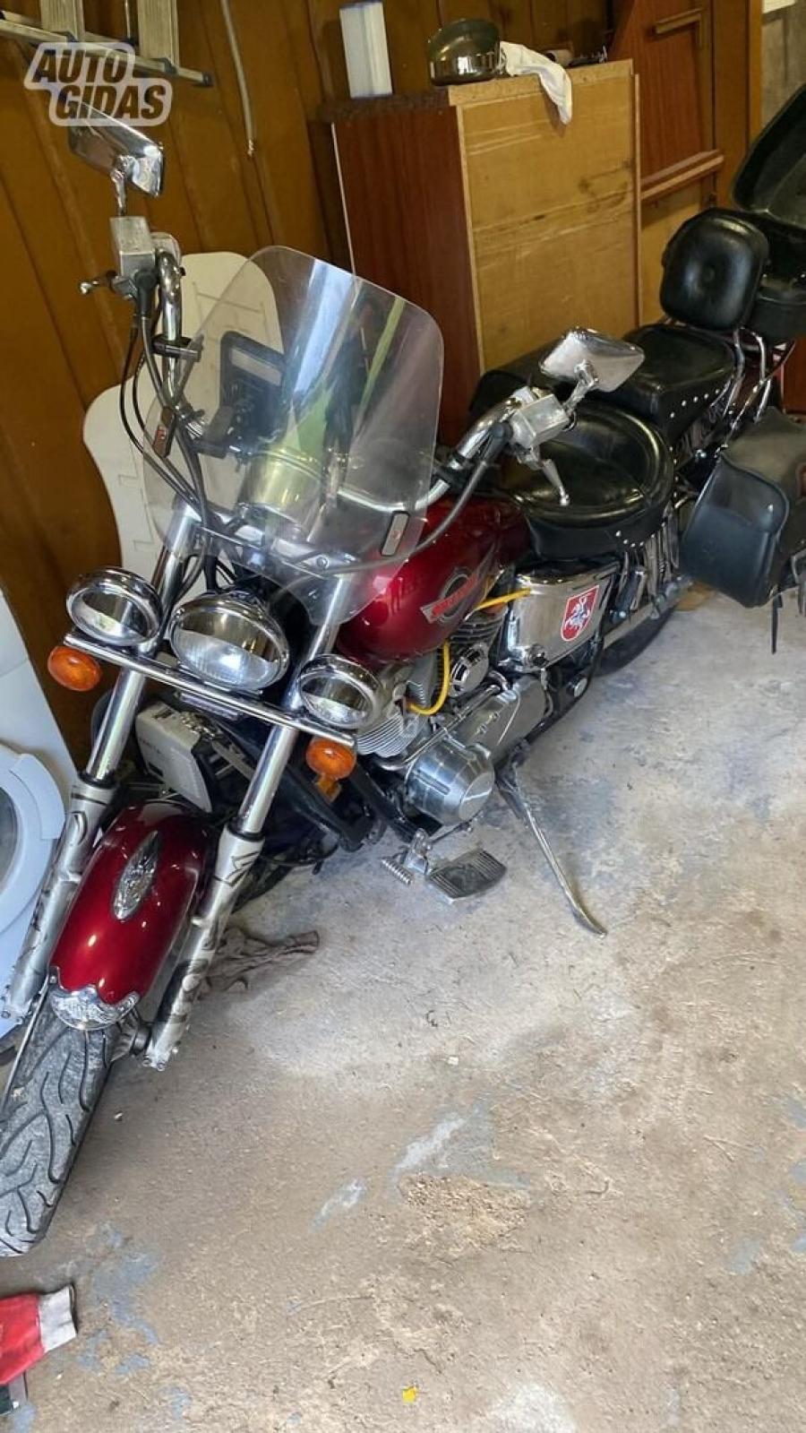 Honda VT Shadow 1994 in Vilnius, with an engine capacity of 1.10 L and mileage of 60 thousand km for 3100 €, photo 7 on AUTOMOTO.COM.LV