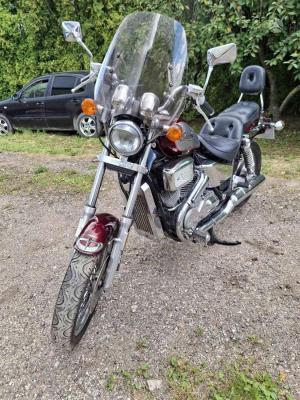Honda VT Shadow 1998 in Kaunas, with an engine capacity of 0.80 L and mileage of 35 thousand km for 2100 €, photo  on AUTOMOTO.COM.LV