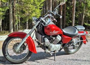 Honda VT Shadow 1999 in Riga, with an engine capacity of 0.13 L and mileage of 0 thousand km for 3300 €, photo 3 on AUTOMOTO.COM.LV