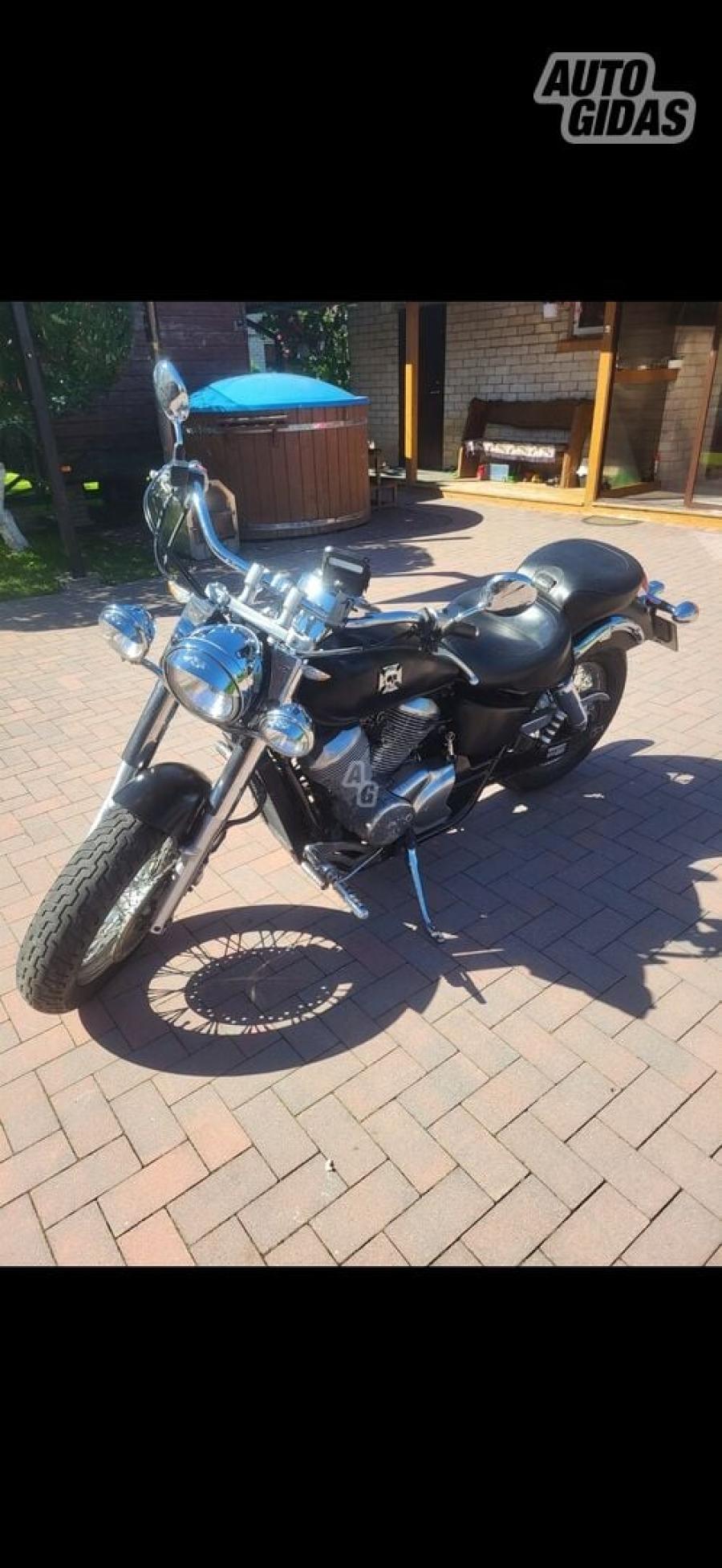 Honda VT Shadow 2000 in Pasvalys, with an engine capacity of 0.00 L and mileage of 0 thousand km for 1950 €, photo 1 on AUTOMOTO.COM.LV