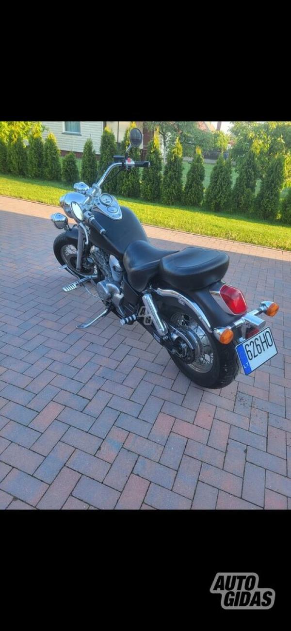Honda VT Shadow 2000 in Pasvalys, with an engine capacity of 0.00 L and mileage of 0 thousand km for 1950 €, photo 2 on AUTOMOTO.COM.LV