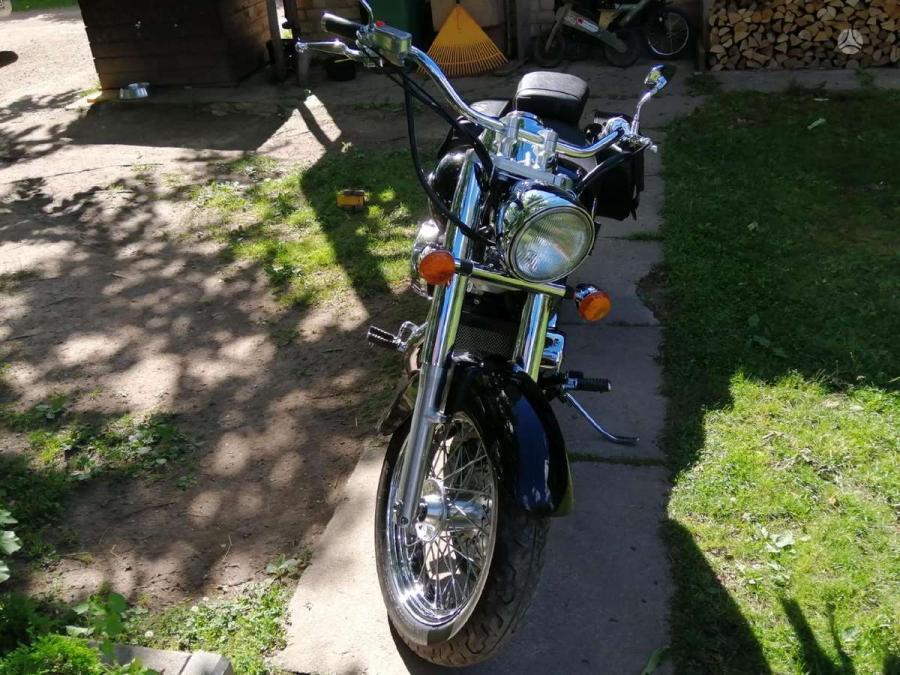 Honda VT Shadow 2002 in Talsi, with an engine capacity of 0.75 L and mileage of 6 thousand km for 2200 €, photo 3 on AUTOMOTO.COM.LV