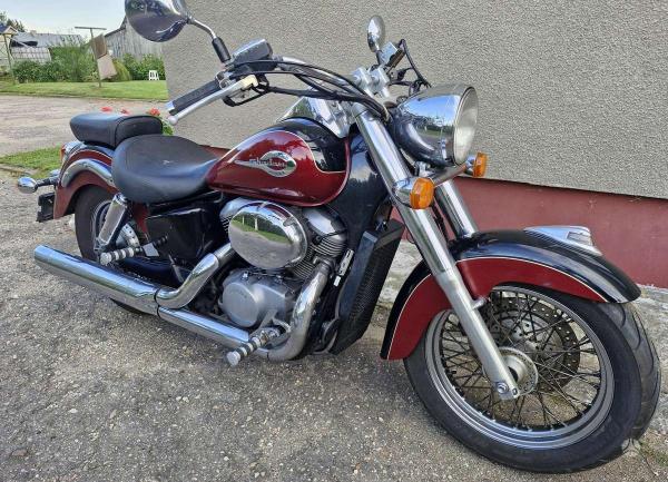 Honda VT Shadow 2002 in Kaunas, with an engine capacity of 0.75 L and mileage of 0 thousand km for 2750 €, photo 3 on AUTOMOTO.COM.LV