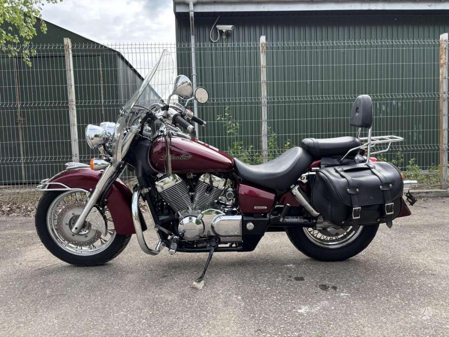Honda VT Shadow 2004 in Kaisiadorys, with an engine capacity of 0.75 L and mileage of 43 thousand km for 3750 €, photo 3 on AUTOMOTO.COM.LV