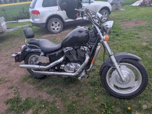 Honda VT Shadow 2004 in Jurbarkas, with an engine capacity of 1.10 L and mileage of 0 thousand km for 2000 €, photo 3 on AUTOMOTO.COM.LV
