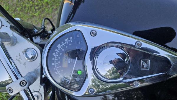 Honda VT Shadow 2006 in Vilnius, with an engine capacity of 1.30 L and mileage of 22 thousand km for 5000 €, photo 3 on AUTOMOTO.COM.LV
